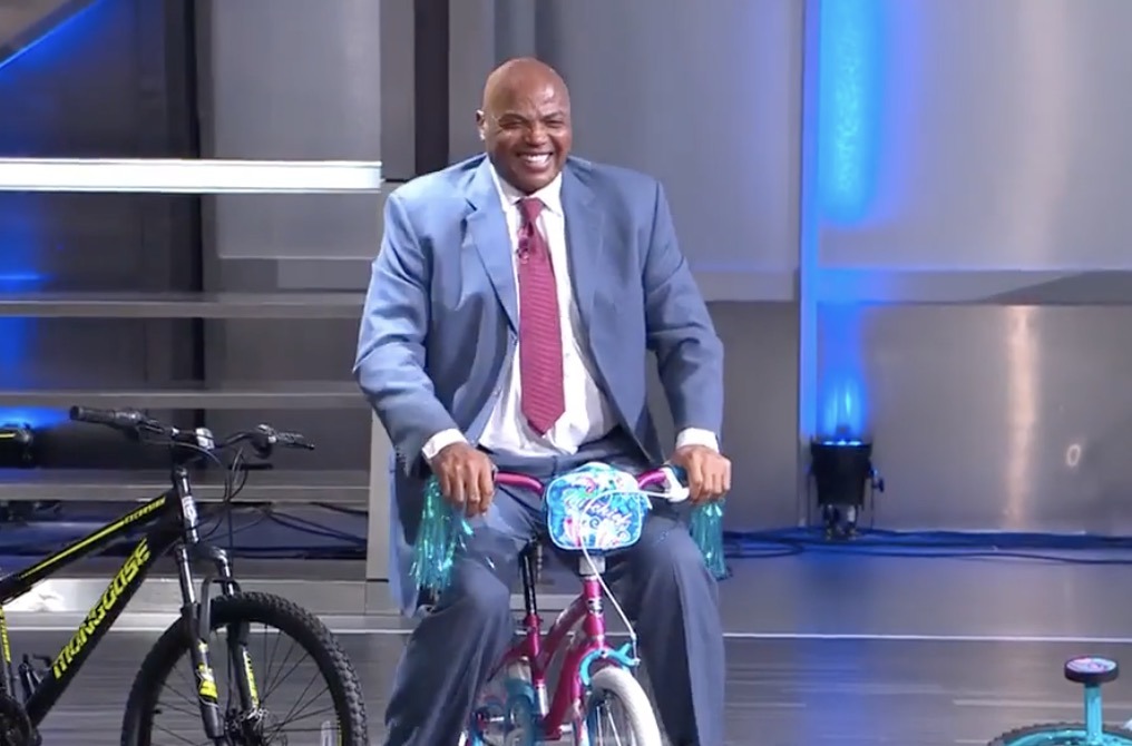 Shaq, Barkley Wager on Bike Riding