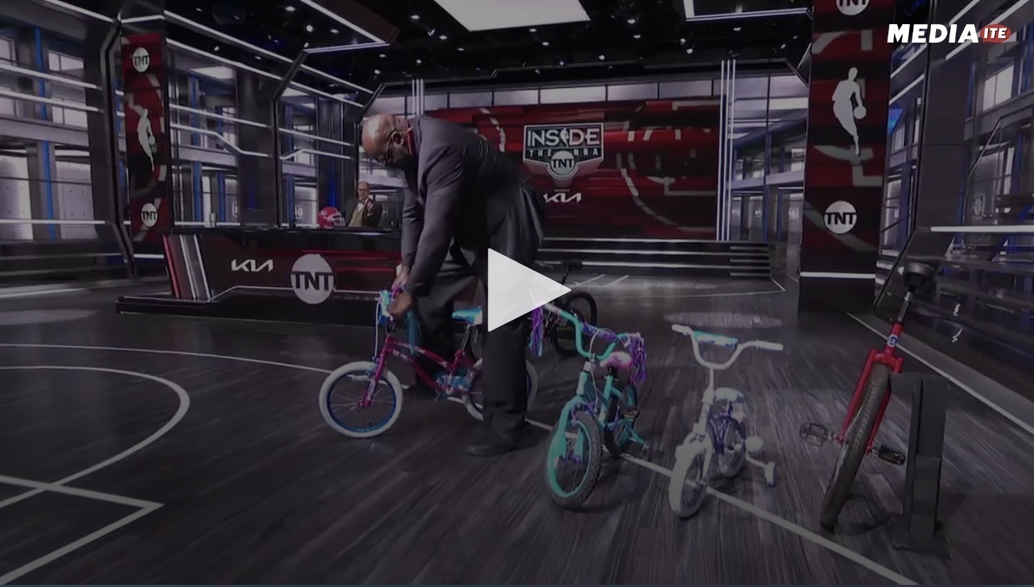 Shaq, Barkley Wager on Bike Riding